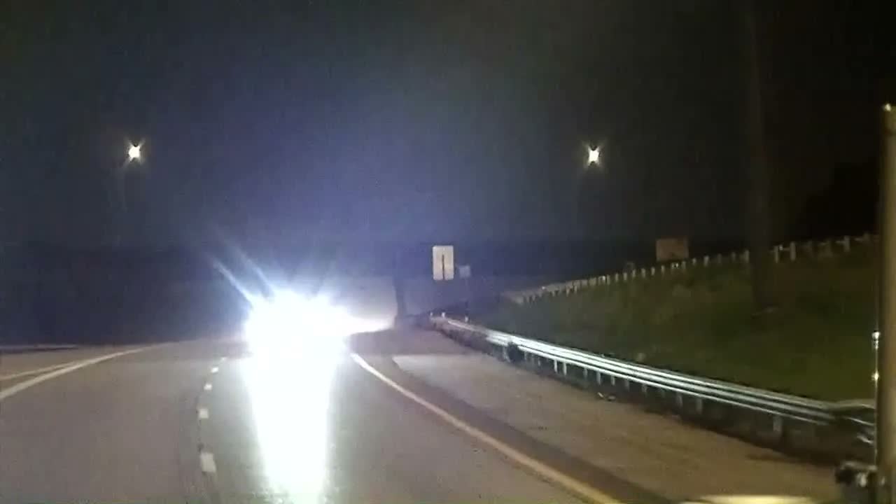 Power flash on Interstate 435