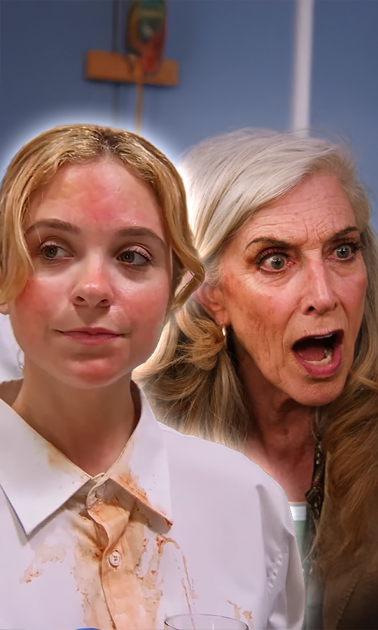Waitress shamed for having acne by rude customer