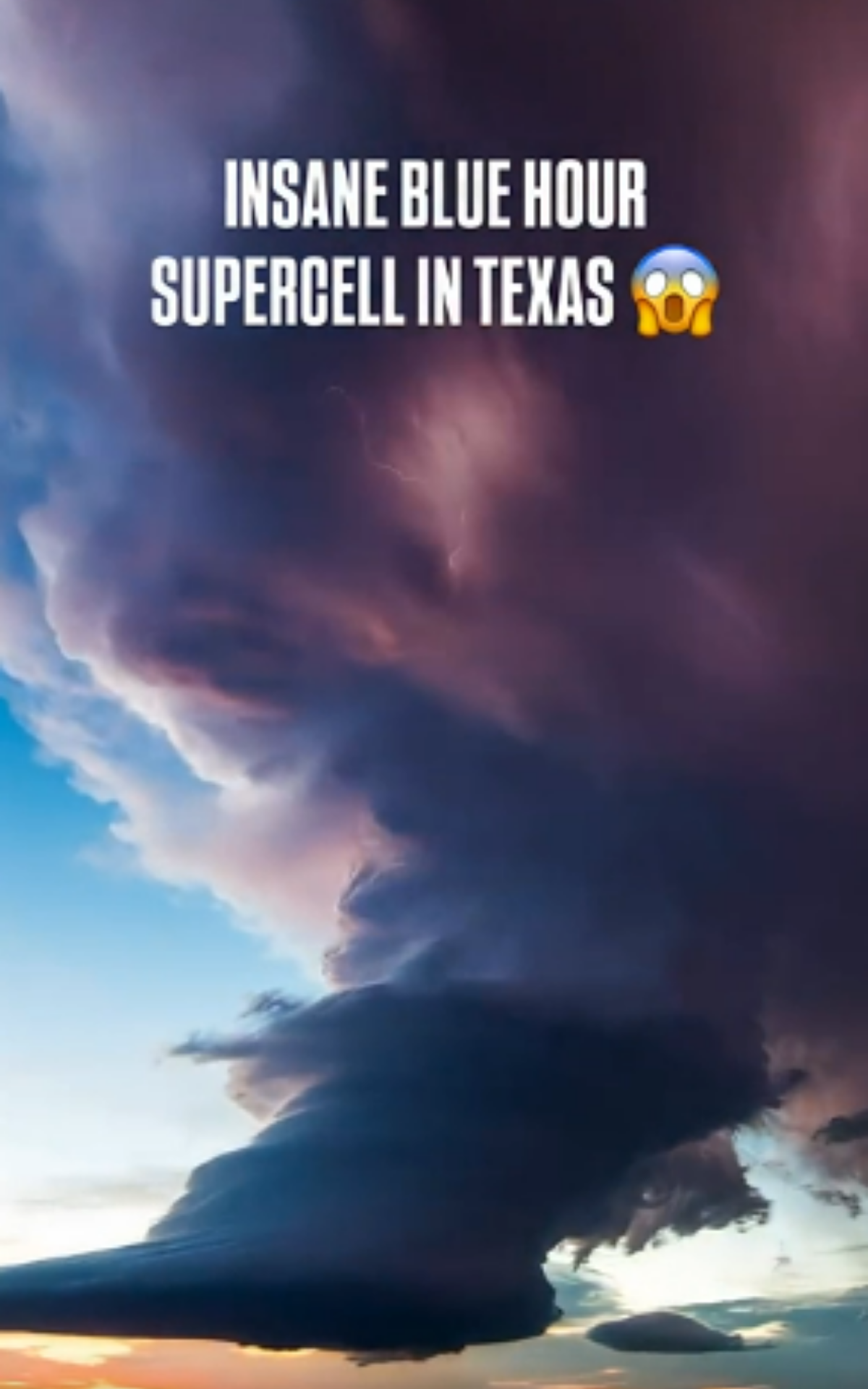 Supercell storm formation captured in Texas with extreme weather footage