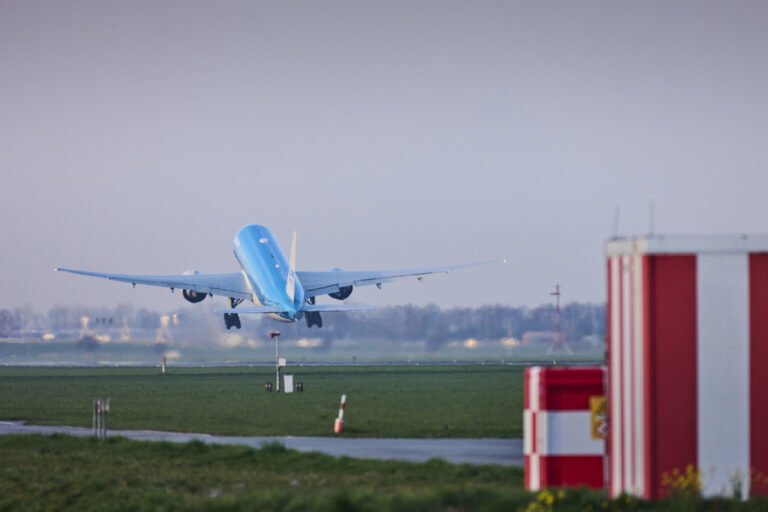 Bezorgdheid over wachttijden na grote veiligheidsherziening op Schiphol
