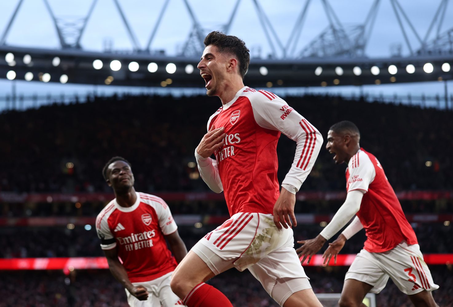 Arsenal vs Burnley – A narrow victory, a clear message for Paris