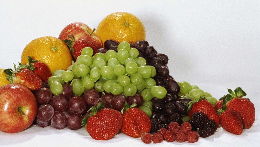 Smart fruit swaps for steady blood sugar