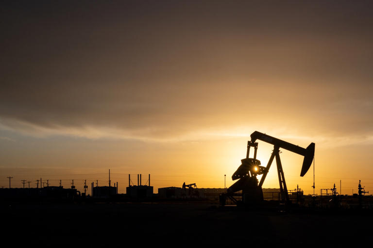 Energy & utilities roundup: Market talk