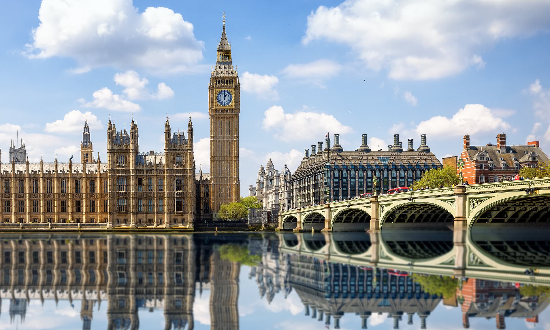 Fifteen million Britons aren't saving enough for retirement and risk ...