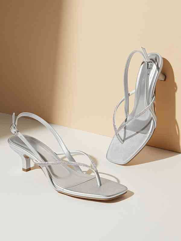 Stylish women heels from Myntra and Pantaloons