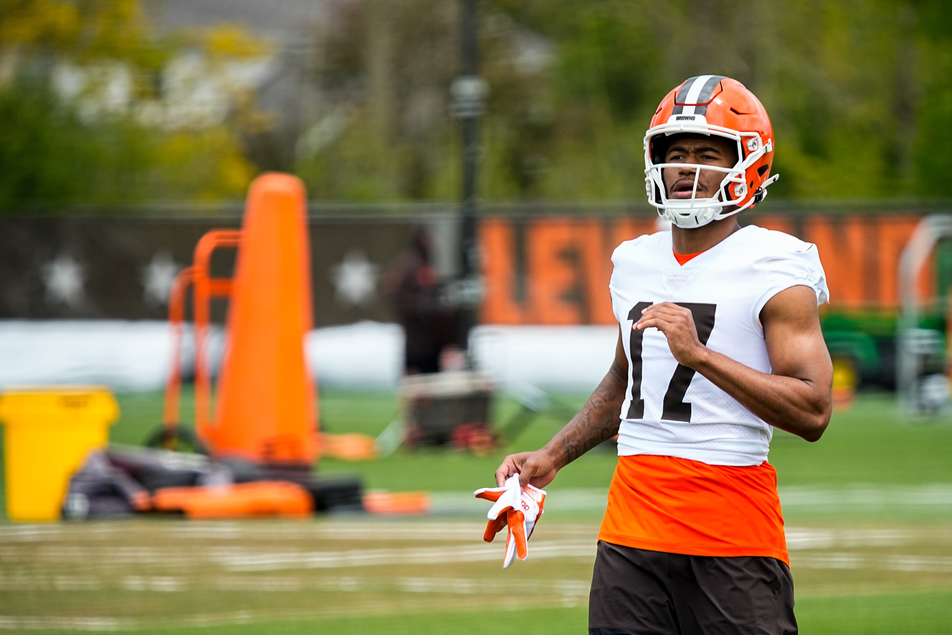 Former Texas A&M star WR changes jersey number with Cleveland Browns