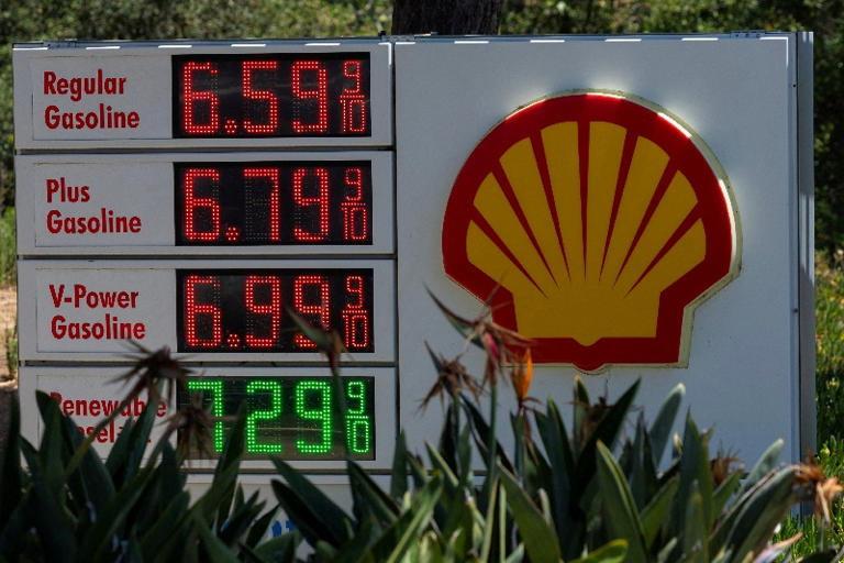 High gas prices spur Americans to improvise, from bus rides to toy cars