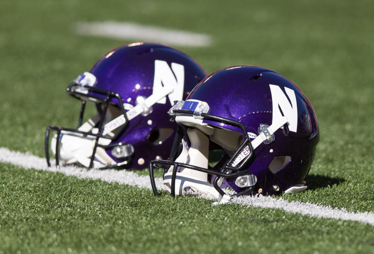 Power ranking all 18 Big Ten football helmets from worst to first