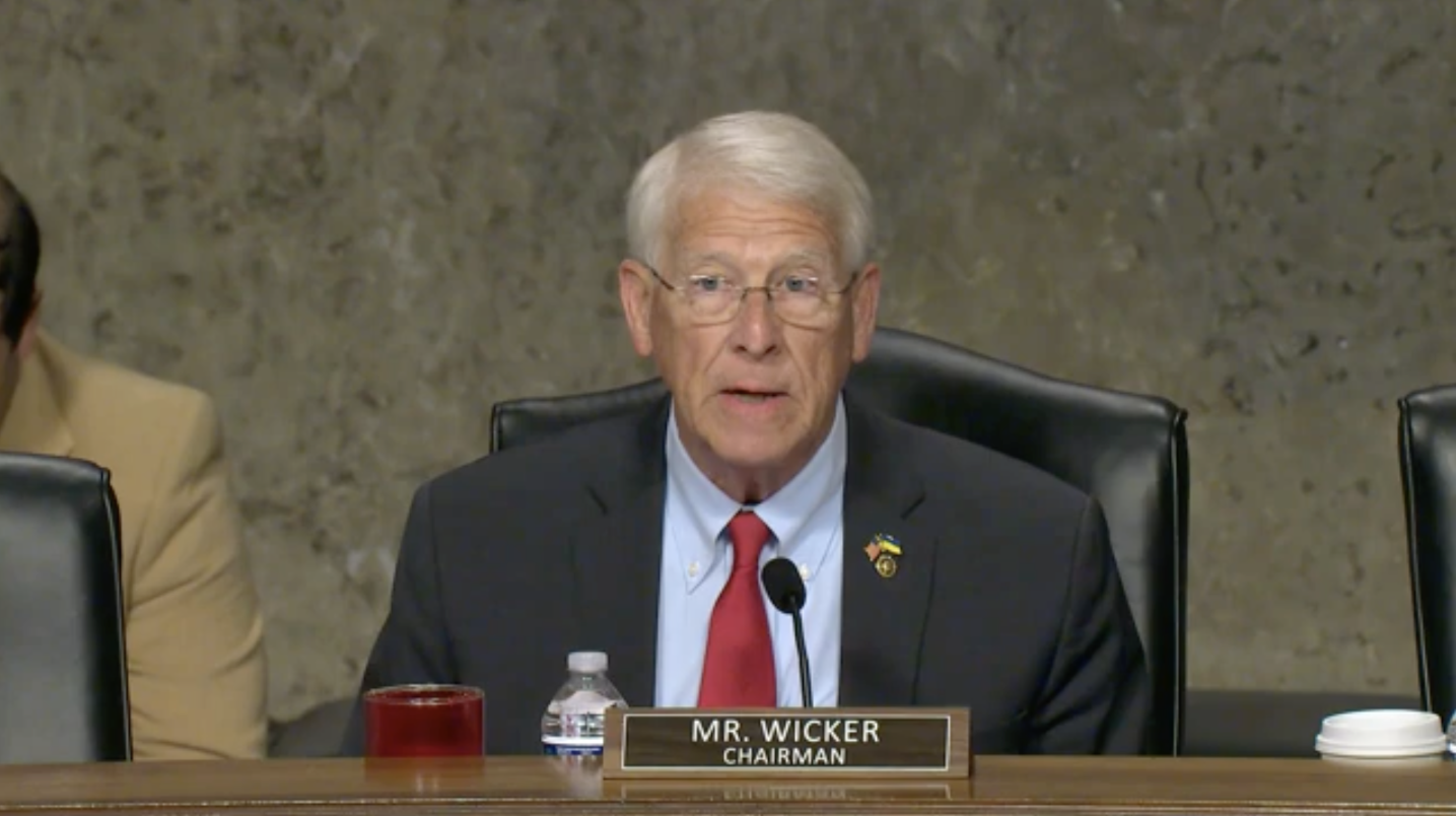 'I commend President Trump': Roger Wicker champions Trump's war with ...