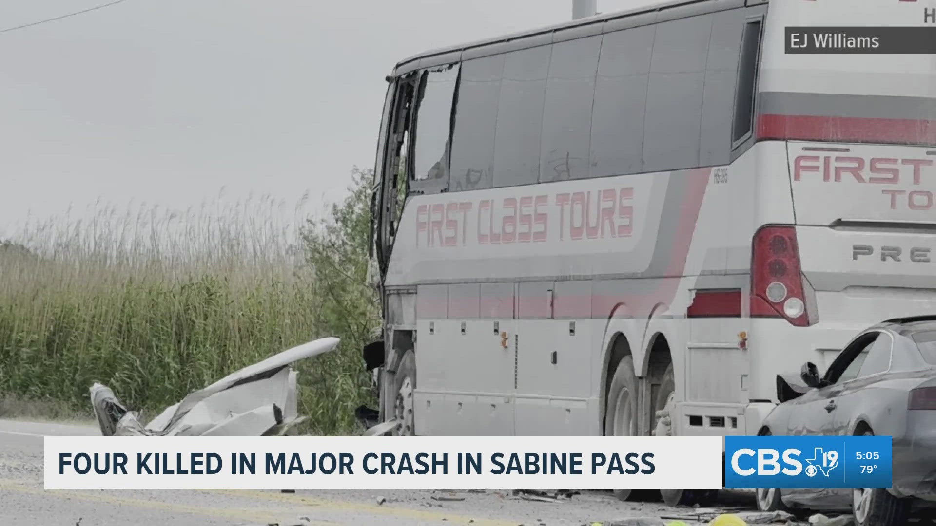 4 killed in crash involving van and tour bus in Southeast Texas