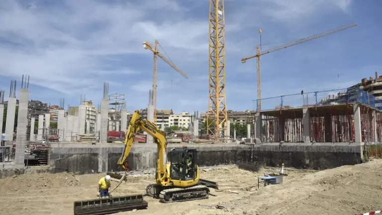 La compra de viviendas se enfría y enciende las alarmas por un posible ...