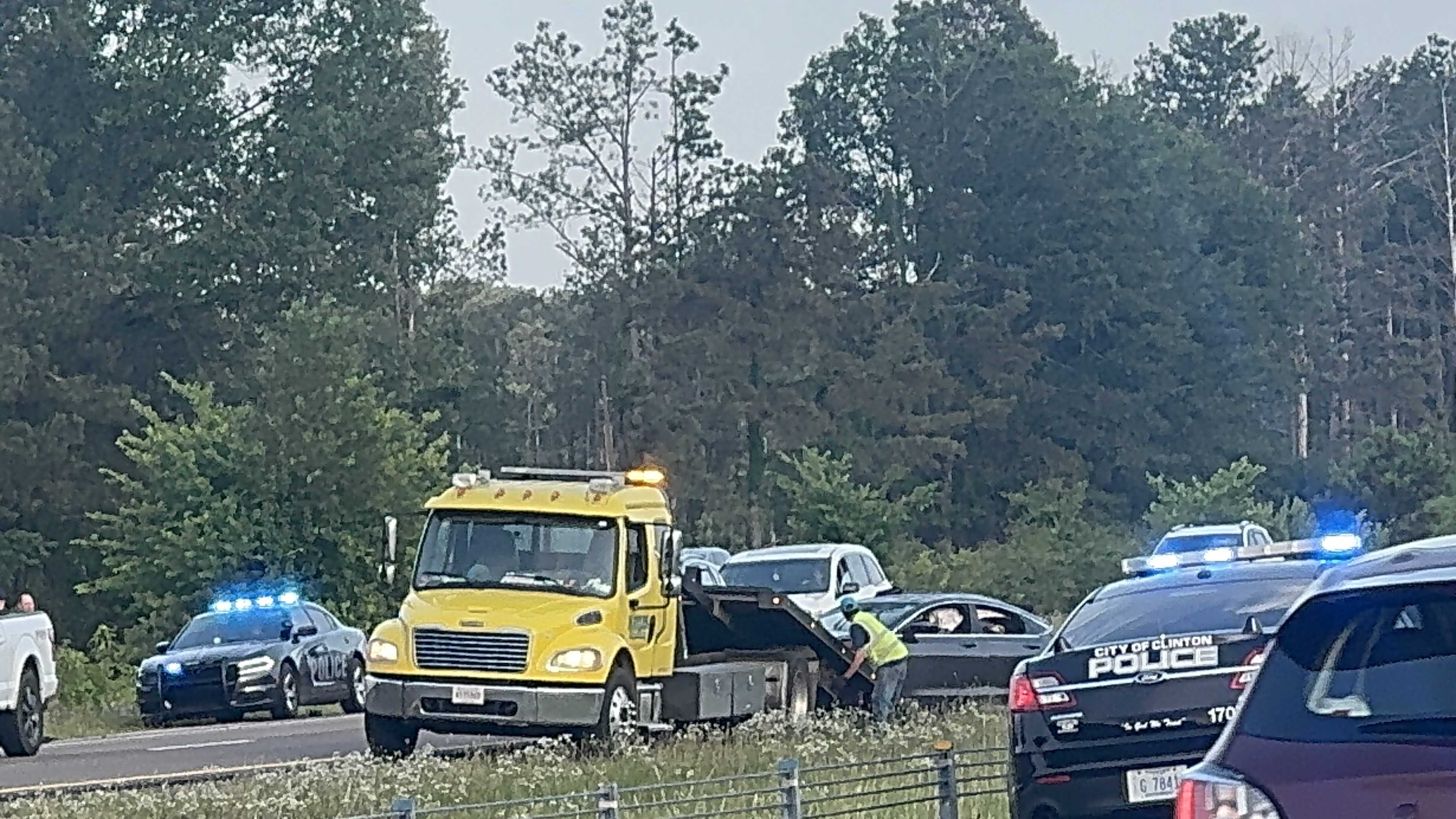 I-20 crash near Natchez Trace in Clinton backs up traffic