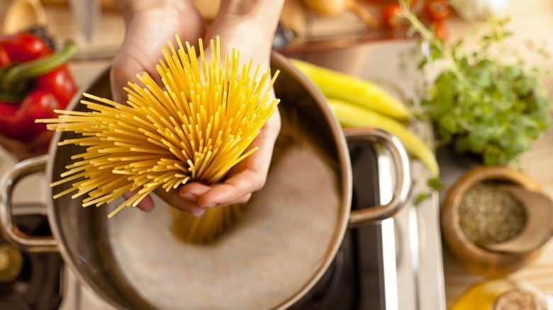11 tips you need when cooking spaghetti