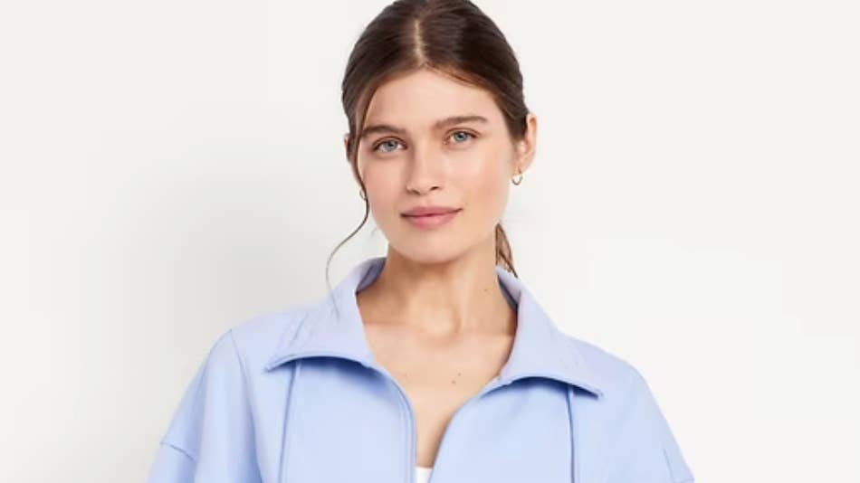 Old Navy's $50 lightweight, half-zip sweatshirts are now $12 — great ...