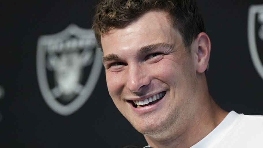 These NFL rookies already face enormous pressure entering OTAs