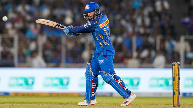 Mumbai Indians face wooden spoon as two stars including a 'century ...