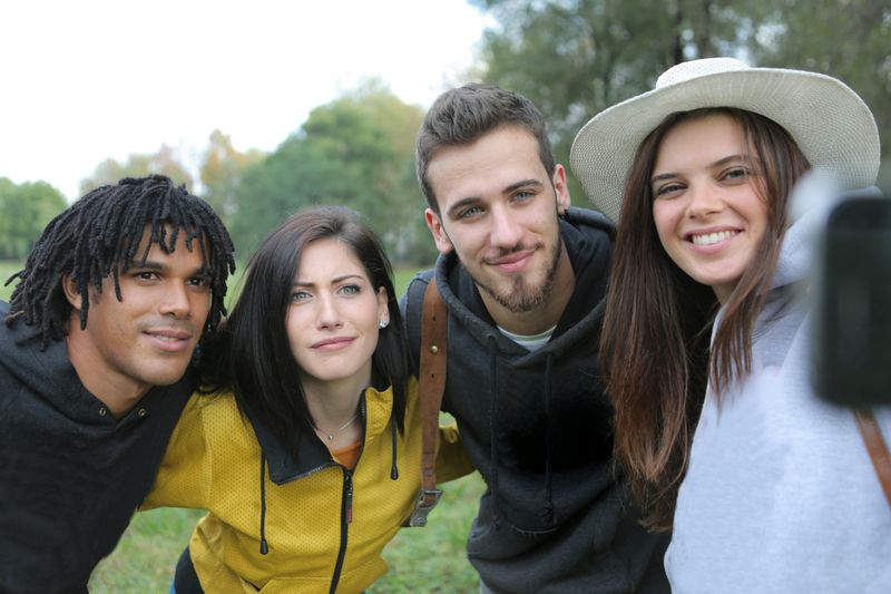 The surprising differences between single men and single women