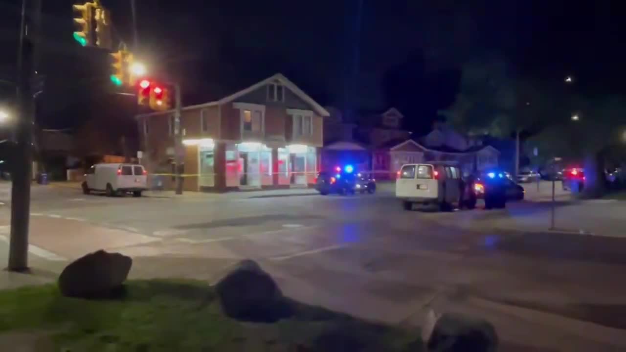Man shot near west side smoke shop: Cleveland EMS