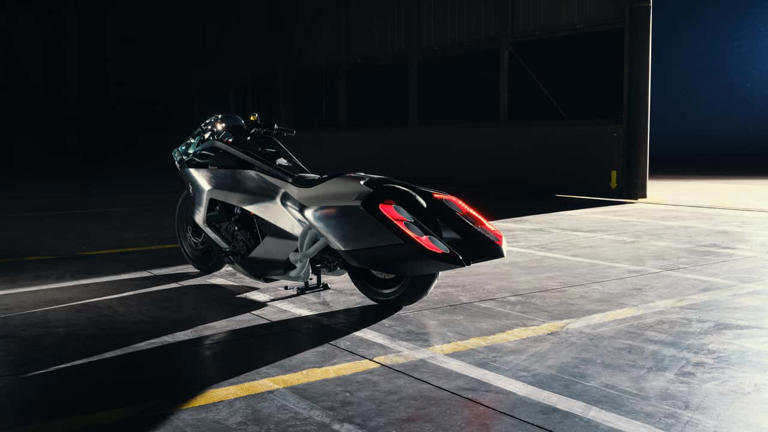 BMW just built a rocketship bagger motorcycle, and it's called the ...