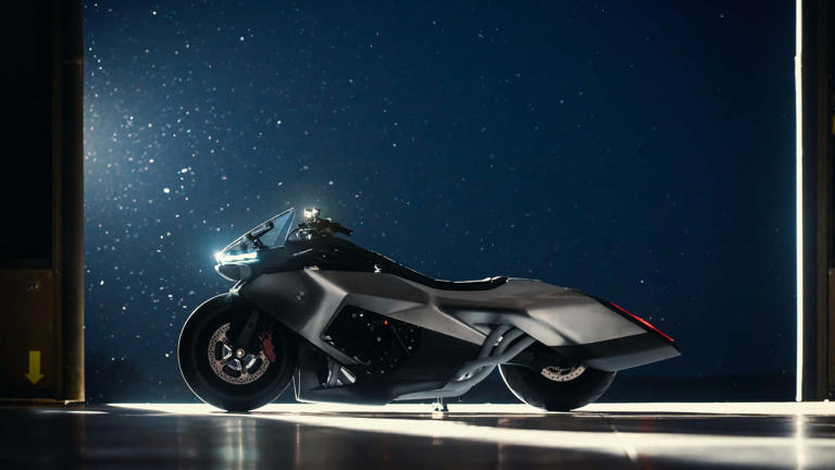 BMW just built a rocketship bagger motorcycle, and it's called the ...