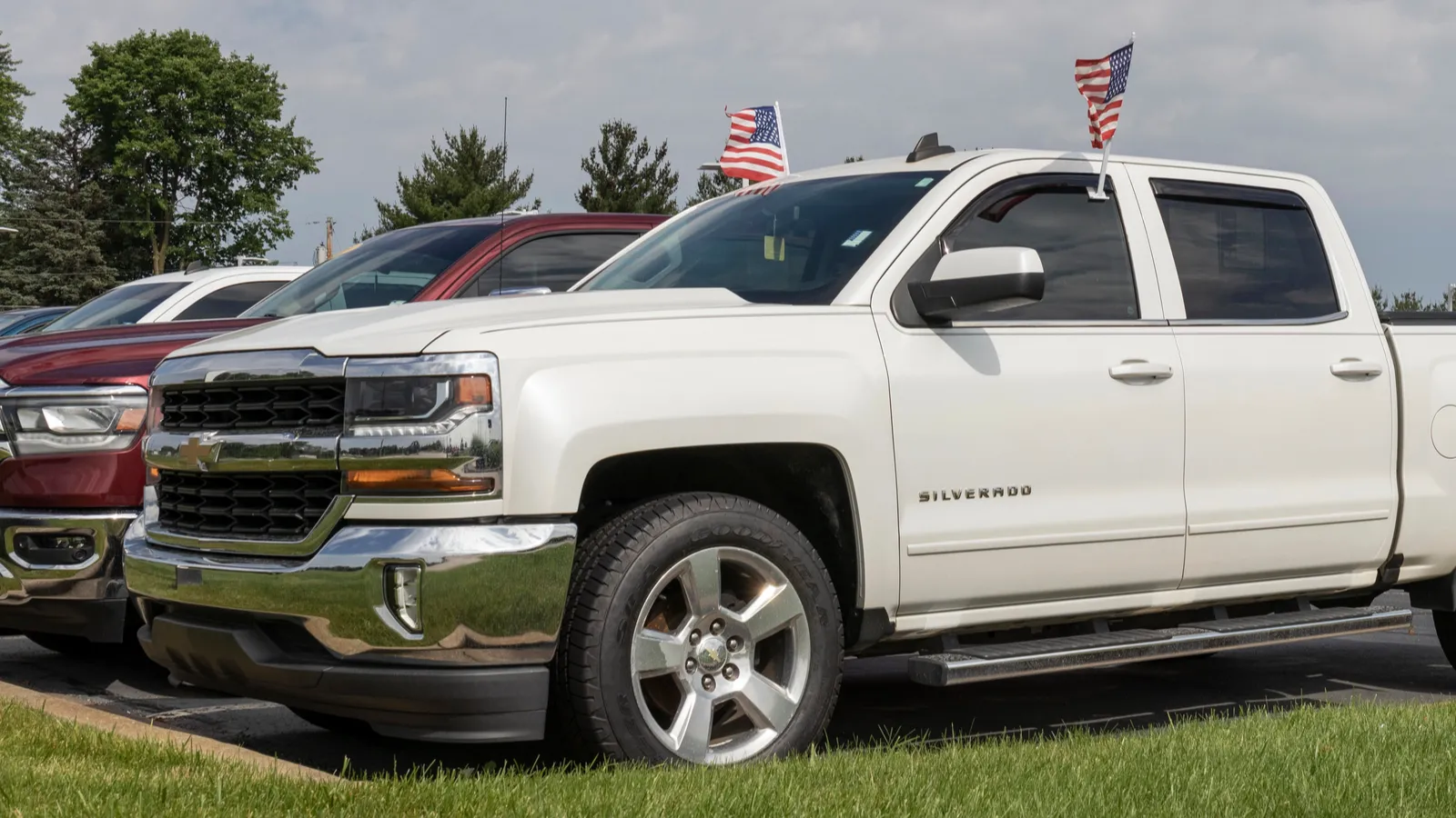 Chevrolet to end Silverado medium-duty trucks as Ford outsells the ...