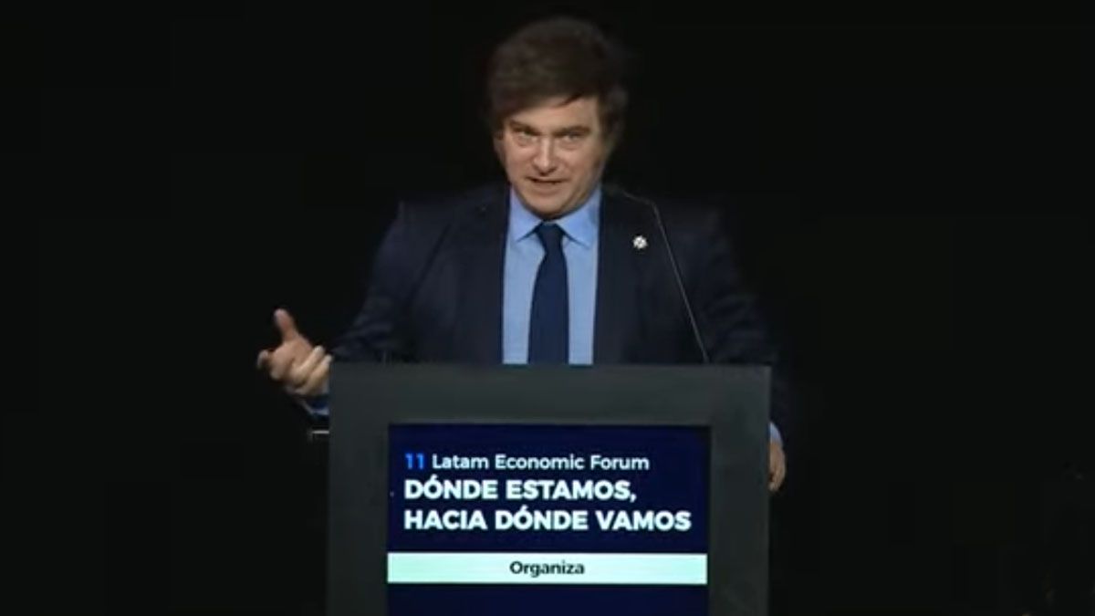 Javier Milei vuelve a exponer sobre economía y empleo en un evento en ...