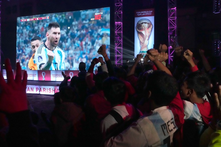 Why has FIFA not signed a World Cup broadcast deal in India?