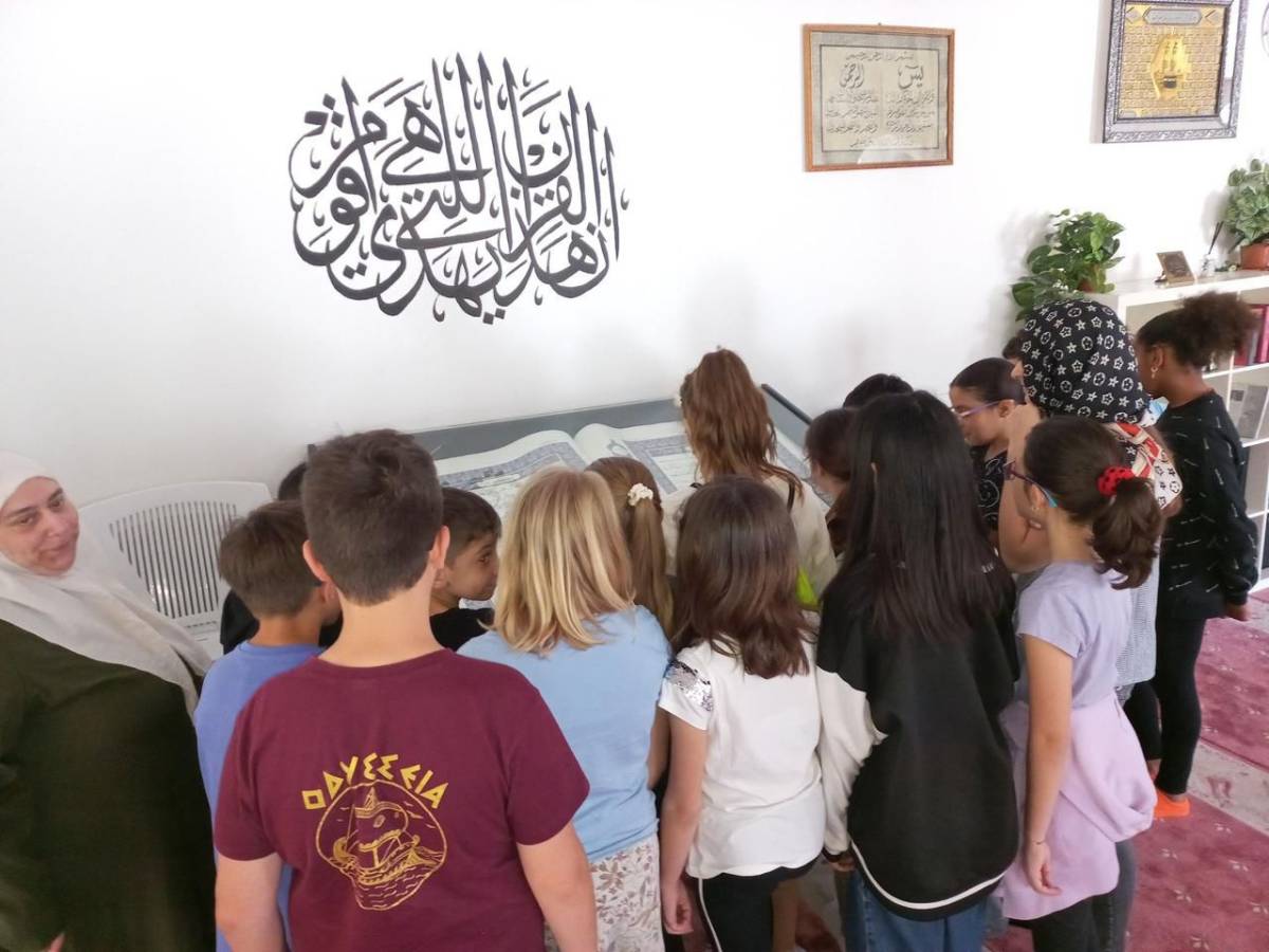 Il paradosso nelle scuole italiane: si vietano le gite in chiesa, ma si ...