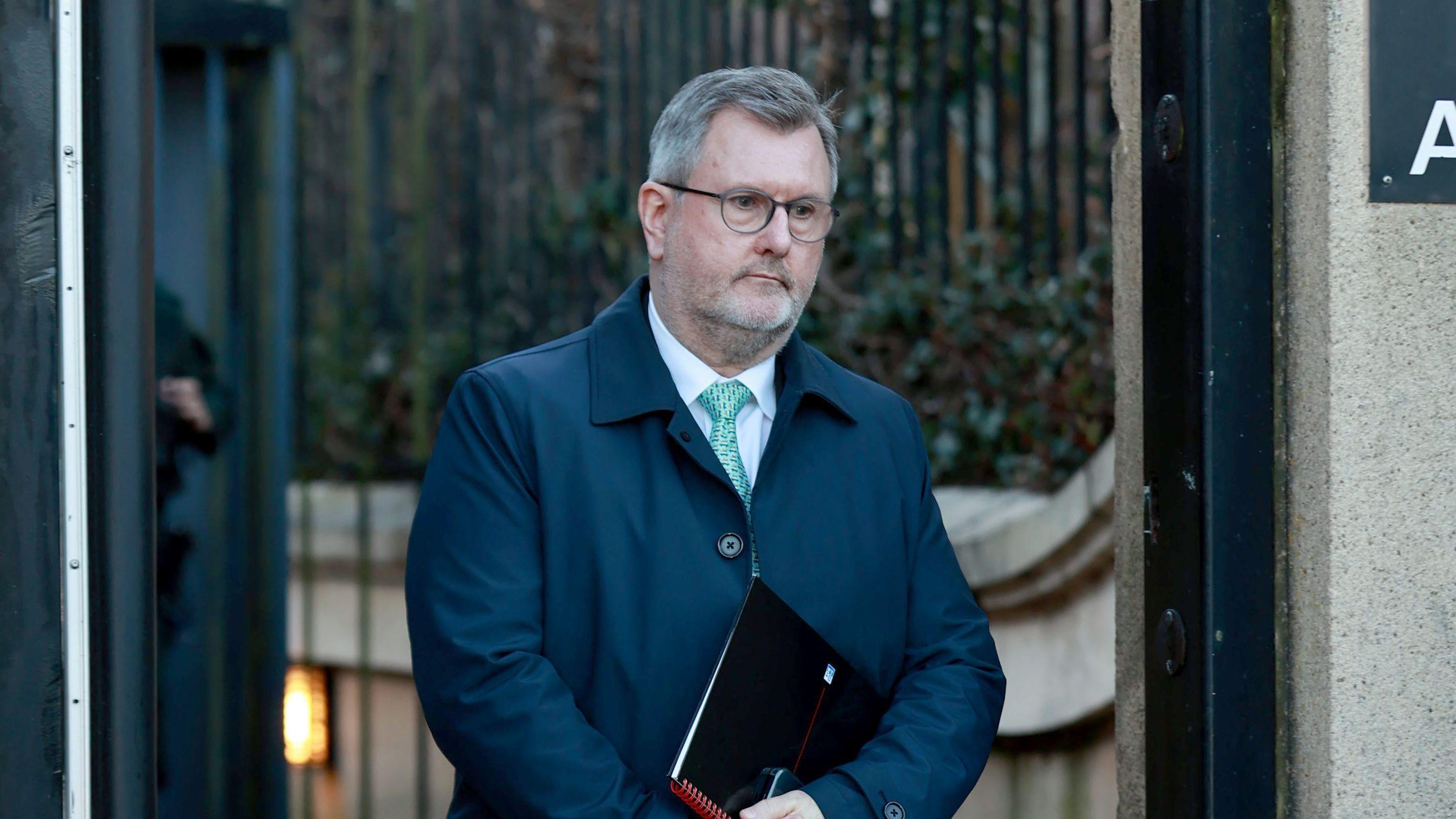 Donaldson trial on schedule to begin next week
