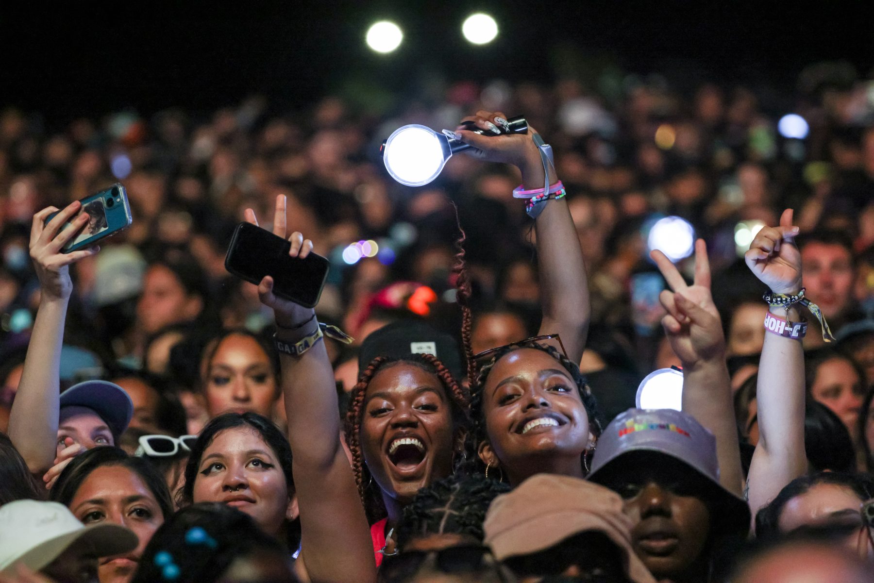 Disney+ joining Hulu to livestream 2026 Bonnaroo, Lollapalooza & ACL