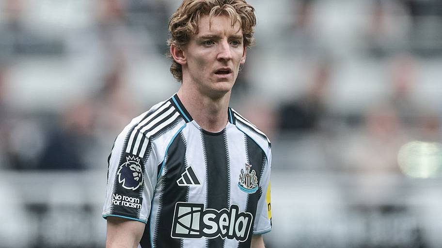 'Yes'—Man Utd, Liverpool target gives firm response to summer transfer ...