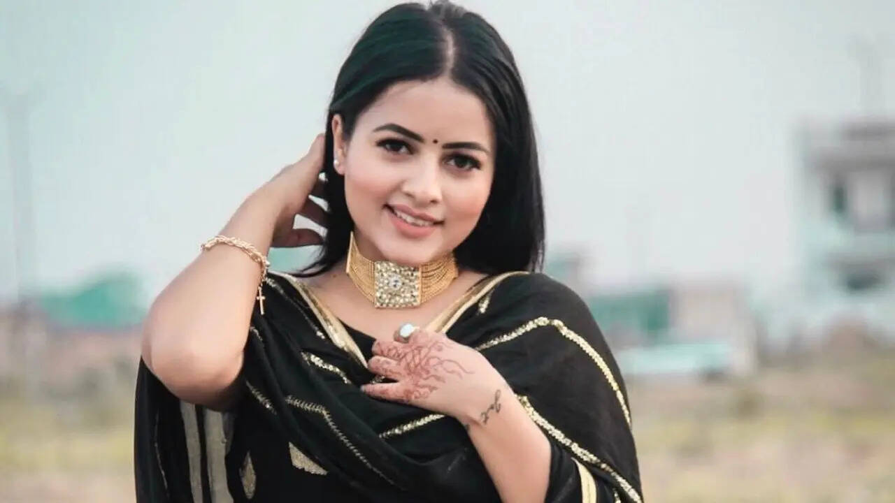 Punjabi singer Inder Kaur found dead in canal; family claims singer was ...