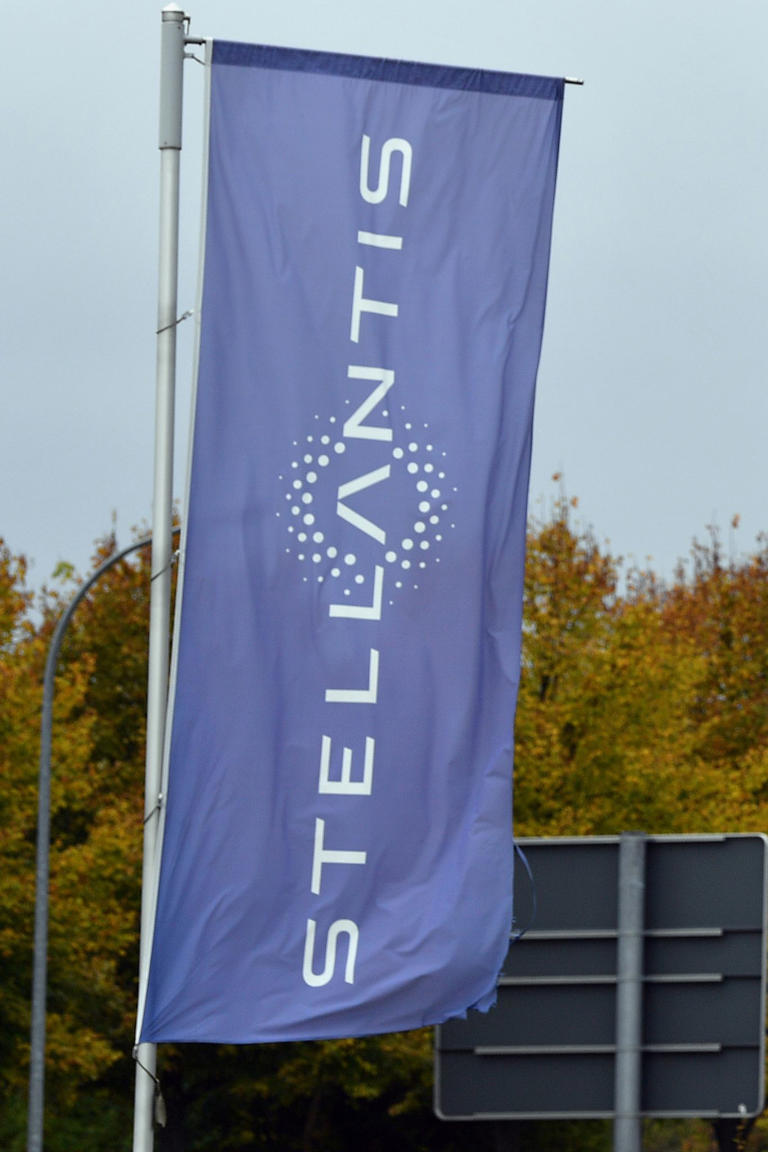 Stellantis to launch production of small e-cars in 2028