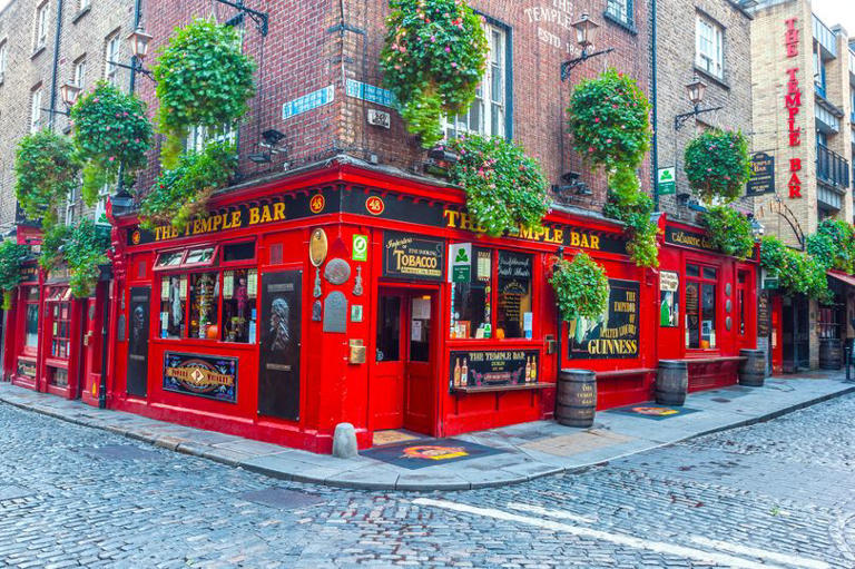 'I serve the best Guinness in UK but these 3 Dublin pubs are better'