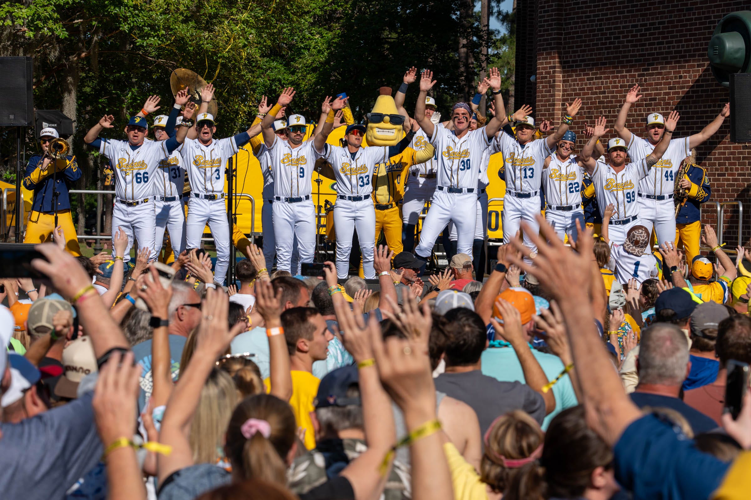 11 Banana Ball rules you need to know before the big games in Knoxville