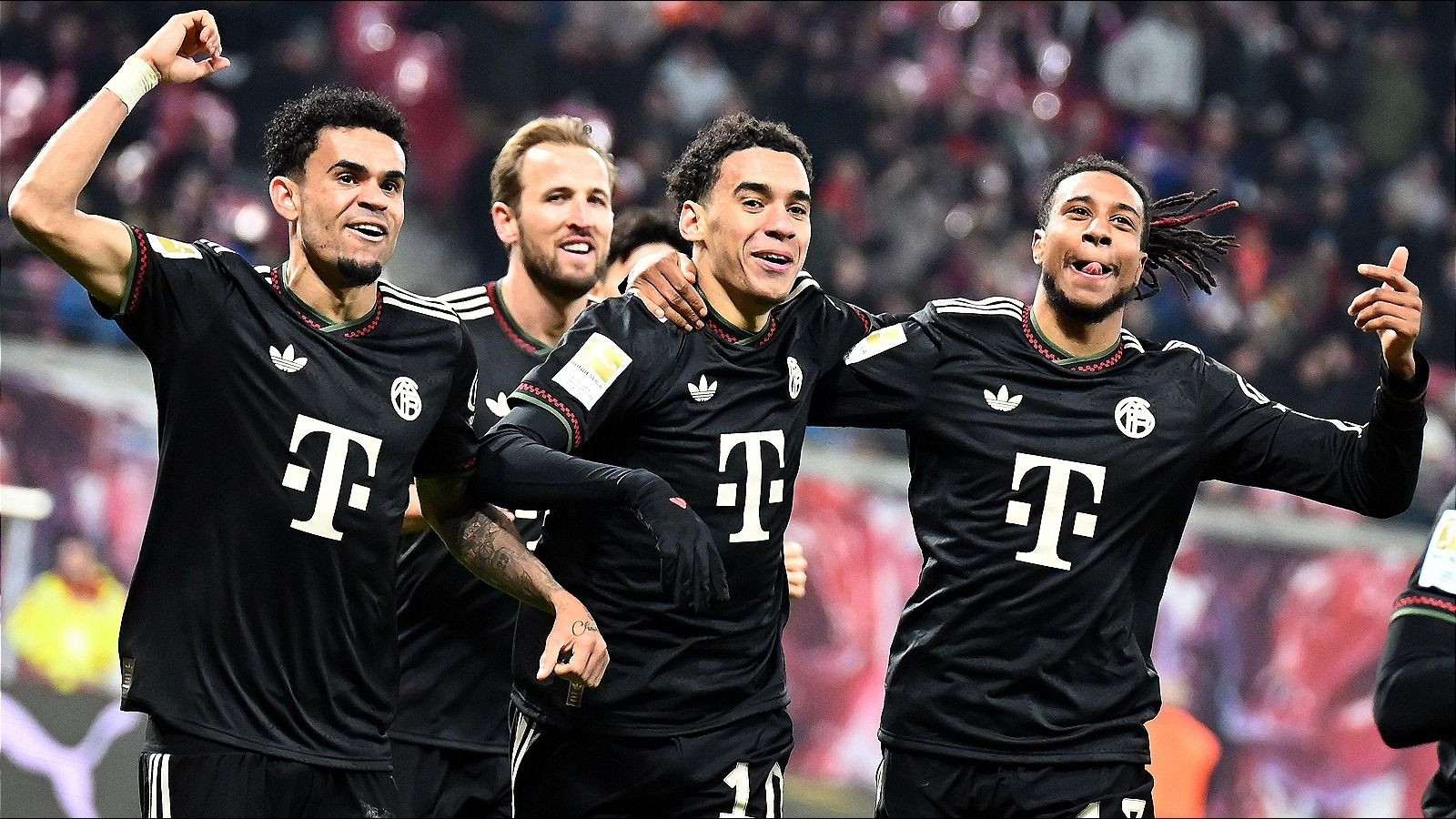 Jamal Musiala in 'awe' of Bayern Munich attackers Harry Kane, Luis Diaz ...