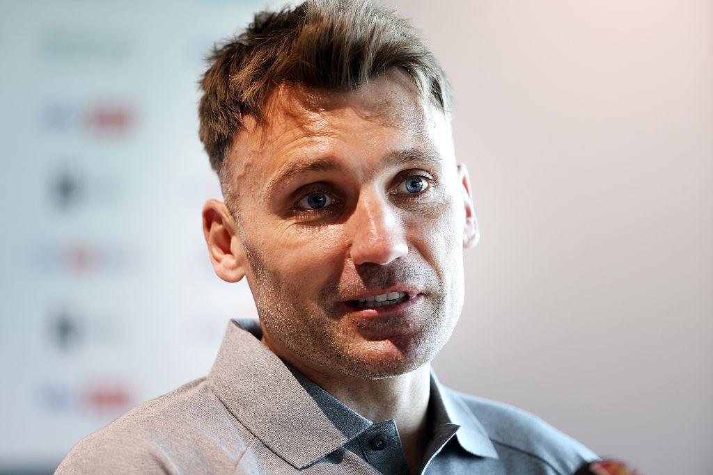 Chris Hogg on formations, systems and how he sees the game tactically