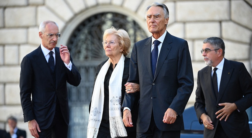 Cavaco Silva defende mais investimento em defesa na Europa