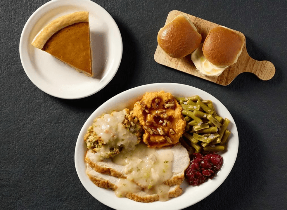 7 best turkey and dressing dinners at chain restaurants