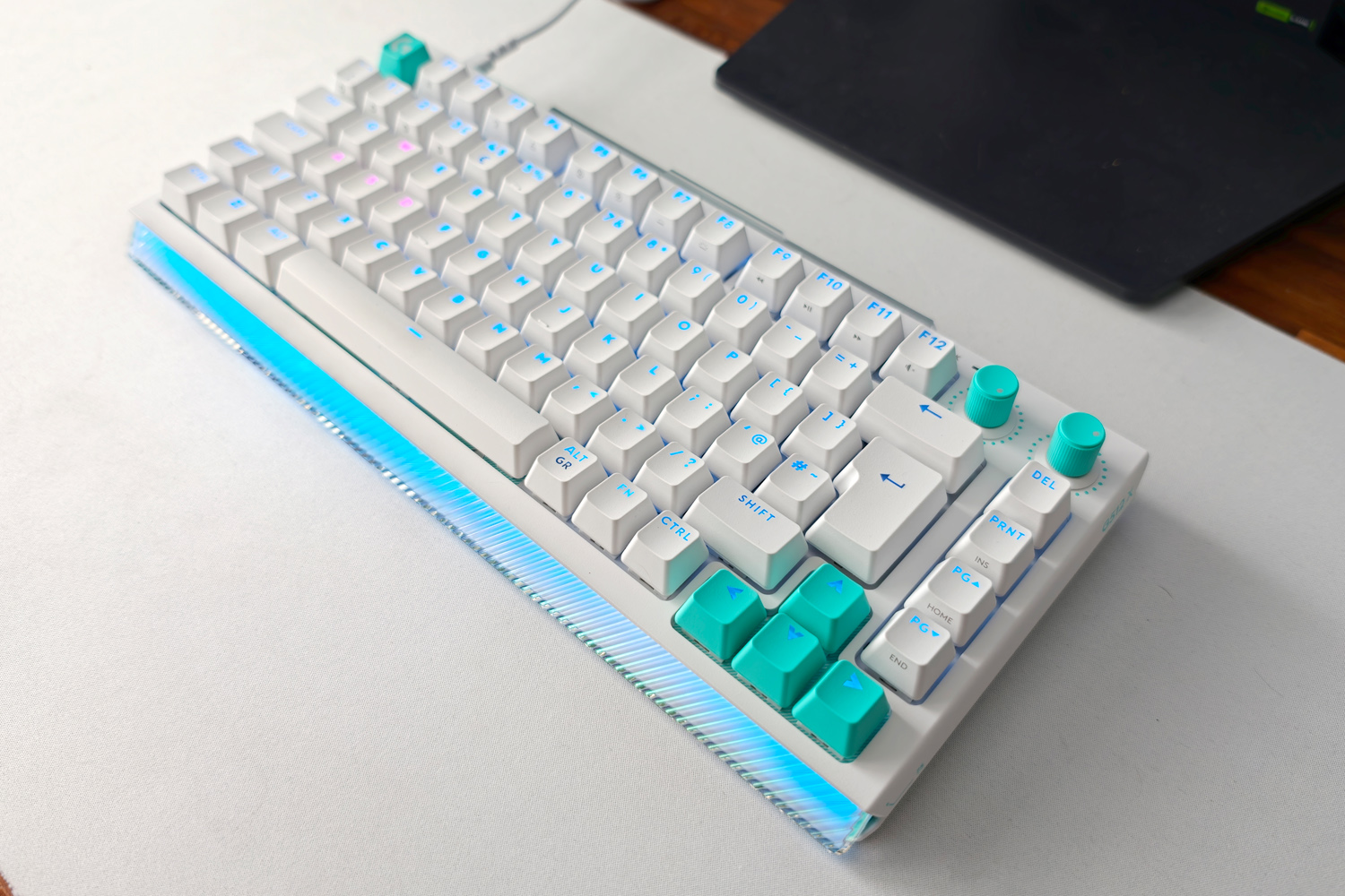 Logitech G512 X 75 review: a taster menu of DIY gaming keyboard features