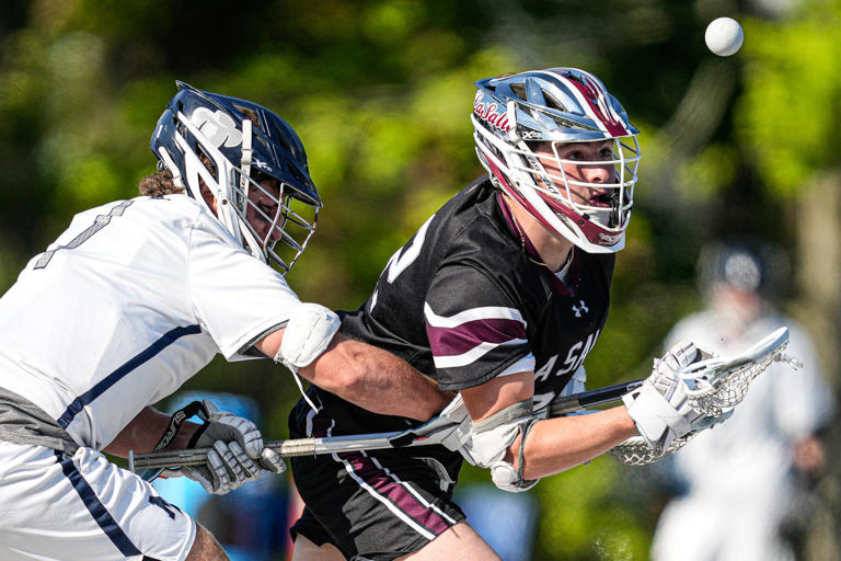 Fitzgerald didn't need long to make an impact for La Salle boys lacrosse