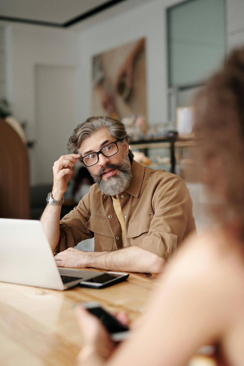 Watch for these 10 subtle moves of truly confident men