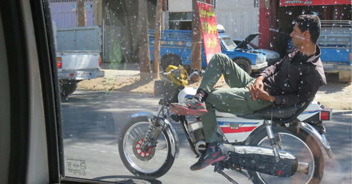 15 people who are just too cool to care