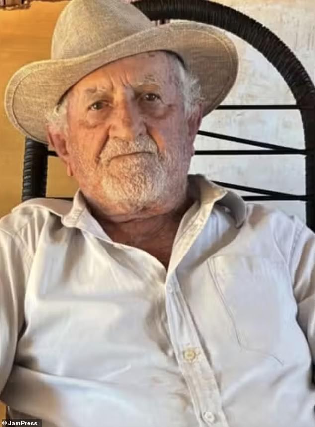 Brazilian man 'comes back from the dead' after funeral home realise he ...