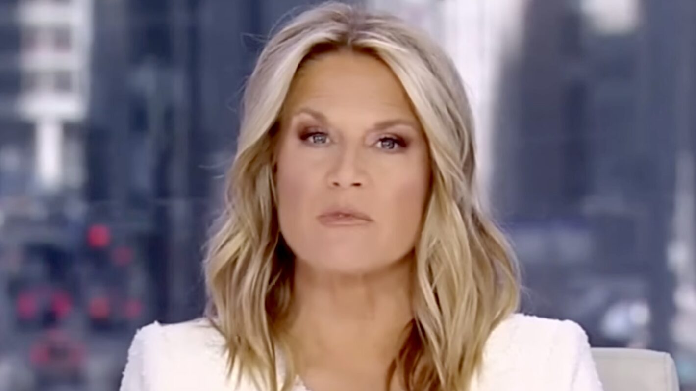 Fox News: Trump spokesperson hits back at Martha MacCallum over ...