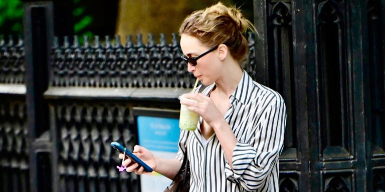 Jennifer Lawrence is citrus dressing for summer
