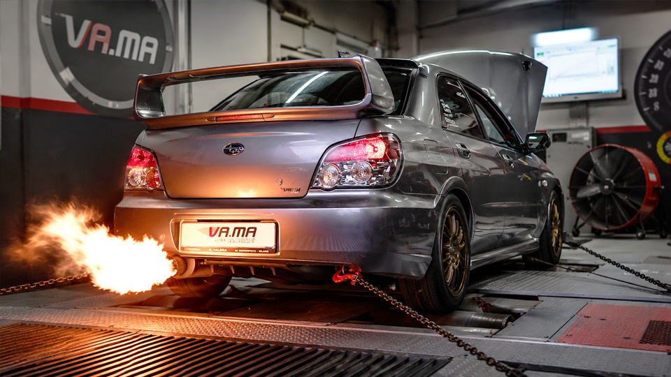 Subaru Impreza STI EJ25 engine note screamer pipe dyno