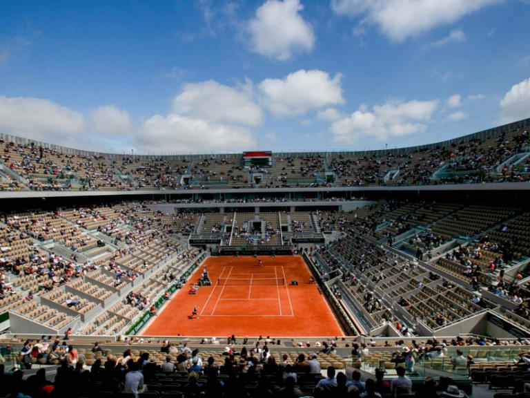 WTA Tennis in Strasbourg Liveticker: Eikeri/Gleason gegen Maleckova/Skoch