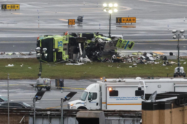 Aviation safety fears grow after fatal LaGuardia runway collision