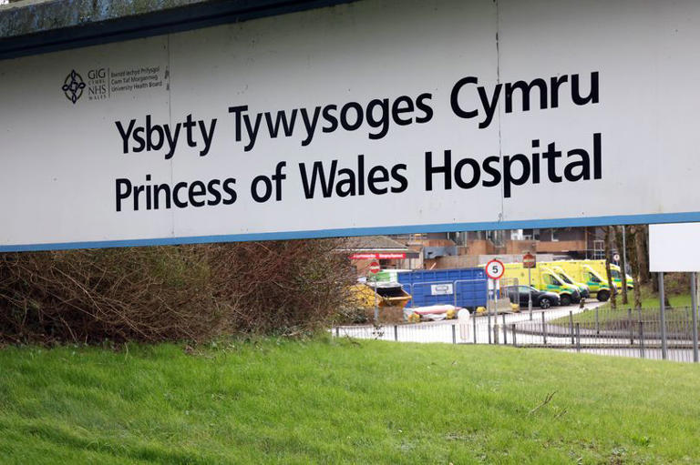 A&E department 'unable to accept patients' due to 'significant' water ...